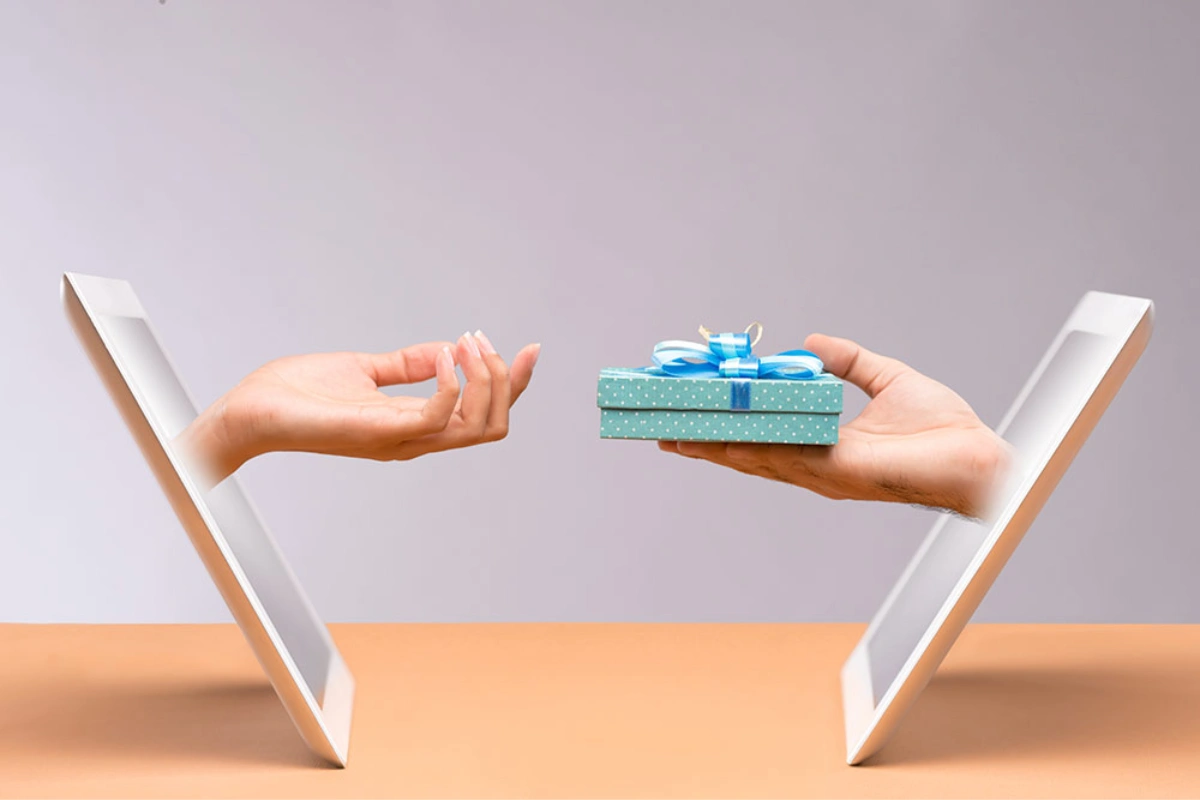Best Virtual Gifts Ideas for Friends & Family 2025